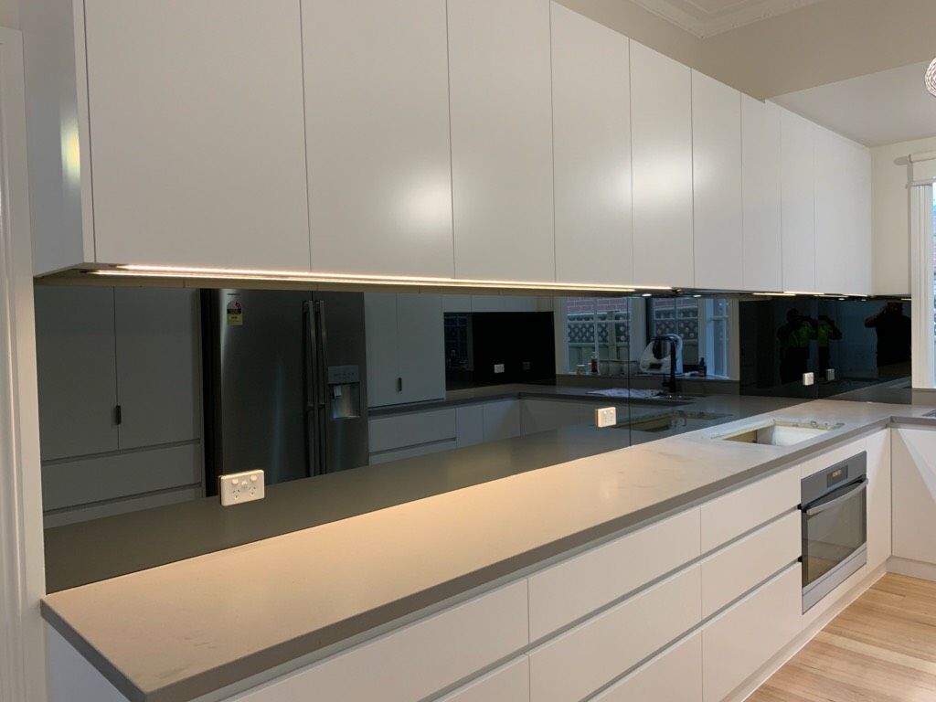 Coloured Glass Splashbacks, Kitchen Splashbacks, Glass Tables, Mirrors | Ultimate Glass ...